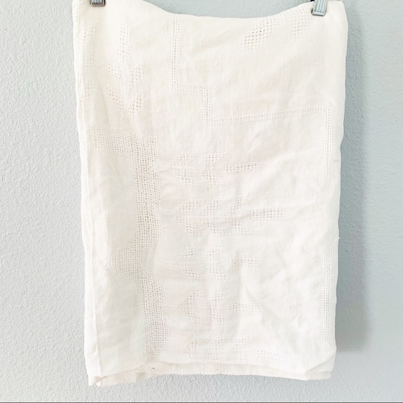 Dining | White Cottage Farmhouse Woven Tablecloth Linen | Poshmark